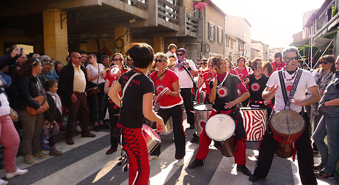 Videos - Batucada Peaux Rouges Bateria